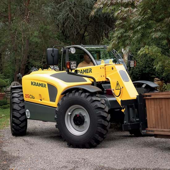 Kramer 2506 kopen - starre verreiker 2,5 ton - Collé Rental & Sales